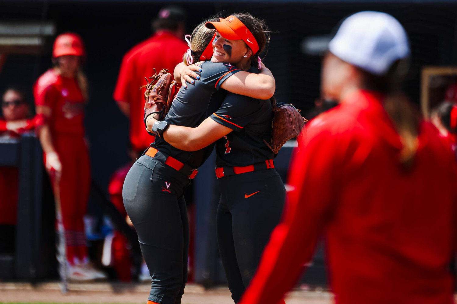 Softball vs Louisville: Photo Gallery – Virginia Cavaliers Official ...