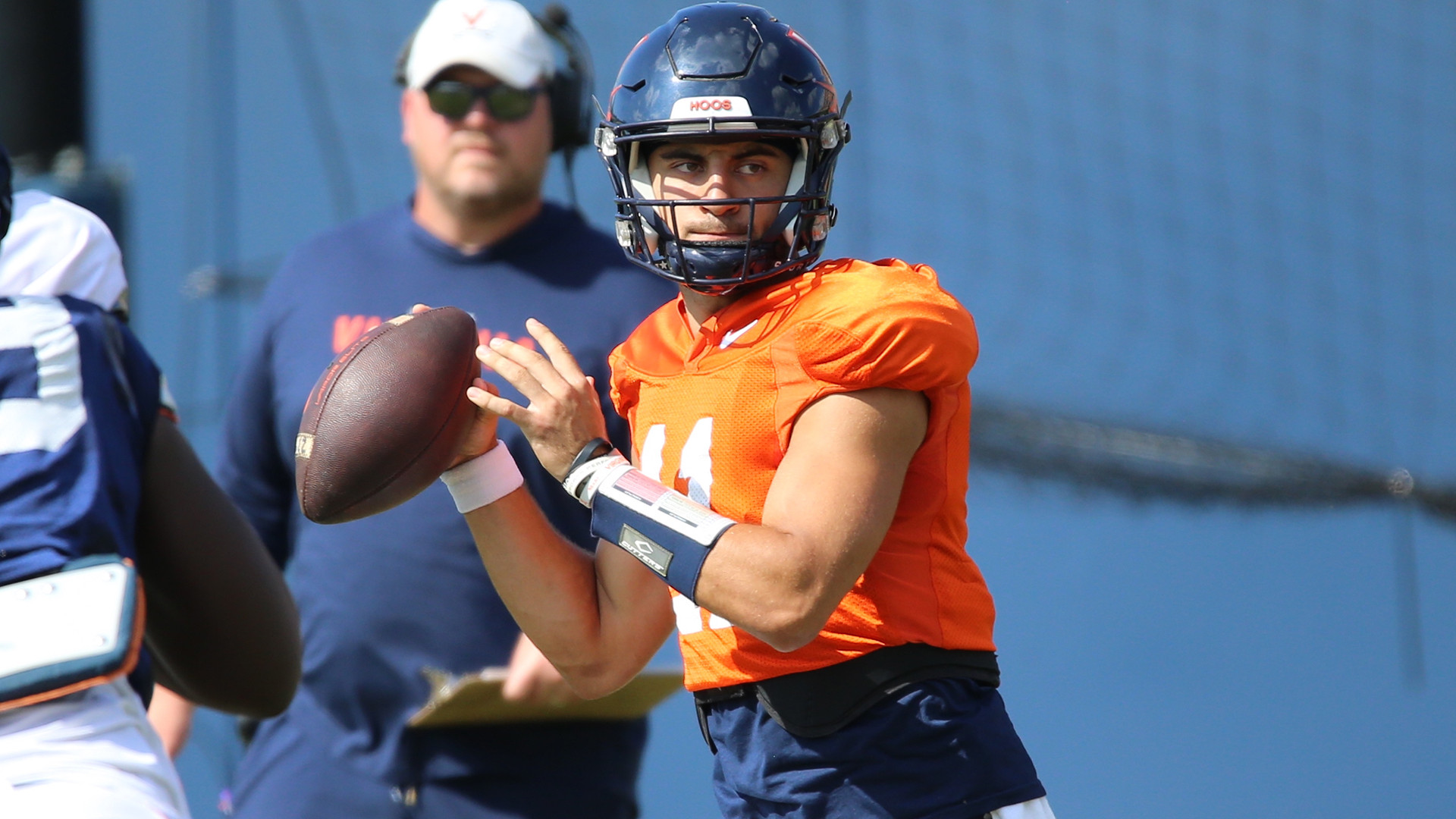 Video: Spring Practice No. 12 – QB Tony Muskett - Virginia Cavaliers ...