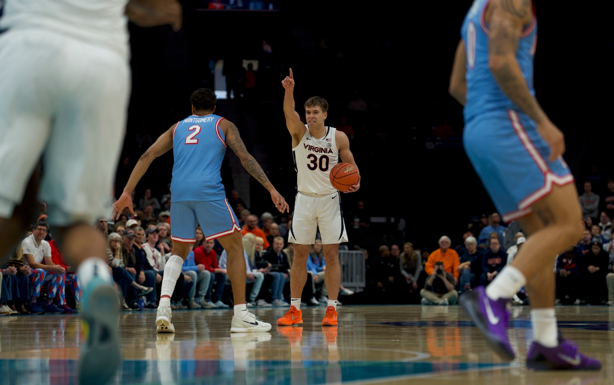 Hot-Shooting Cavaliers Defeat Dayton in Charlotte - Virginia Cavaliers ...