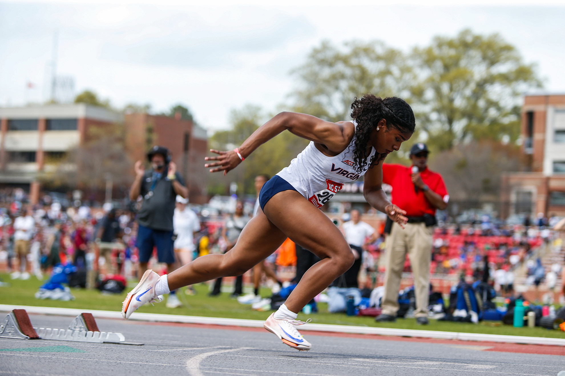 Cavaliers Gear Up for 2026 Raleigh Relays - Virginia Cavaliers Official ...