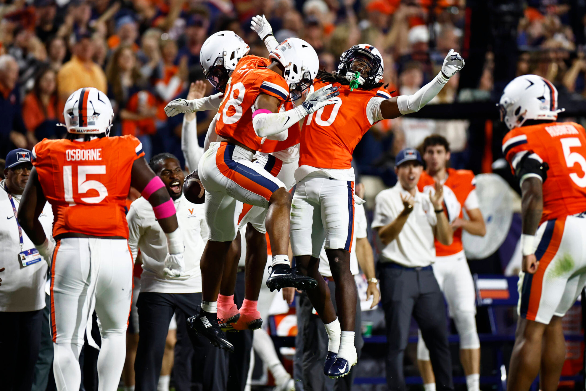 Football vs Washington State: Photo Gallery - Virginia Cavaliers ...