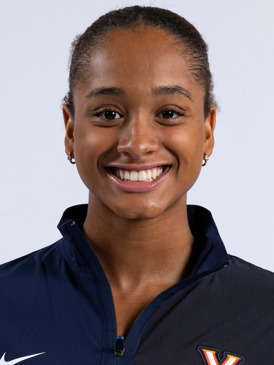 Sara Curtis - Swimming & Diving 2025-26 - Virginia Cavaliers Official ...
