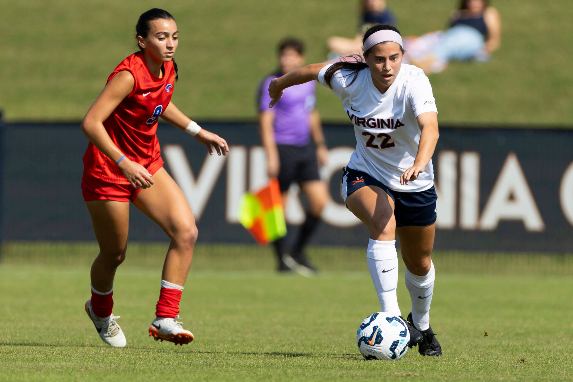 No. 17 Cavaliers Douse The Flames With 2-0 Victory - Virginia Cavaliers ...