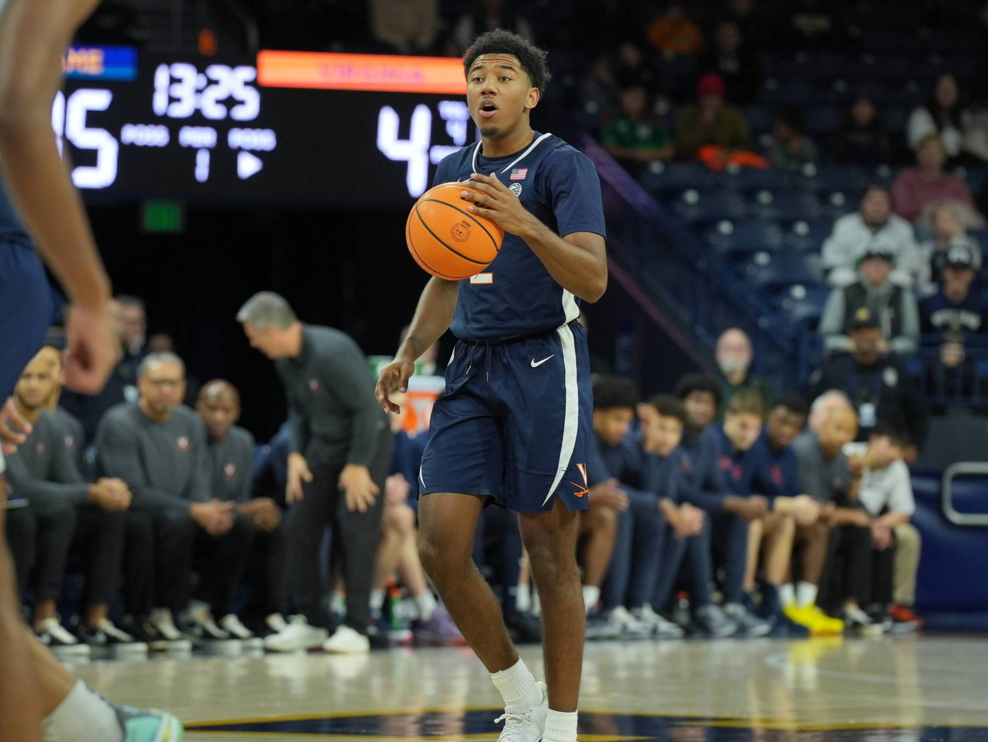 Cavaliers Fall to Fighting Irish, 76-54 - Virginia Cavaliers Official ...