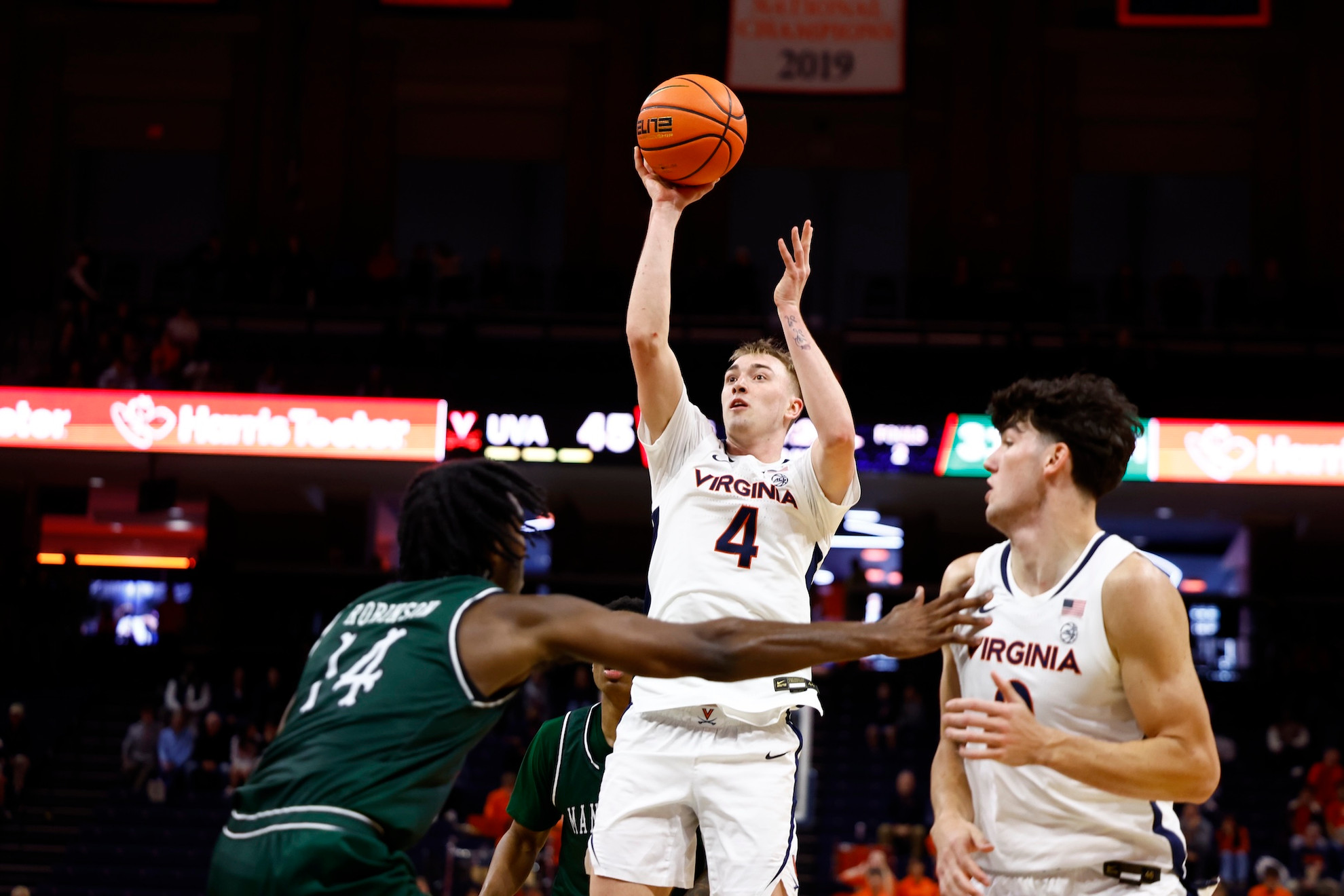 Cavaliers Top Manhattan, 74-65 - Virginia Cavaliers Official Athletic Site