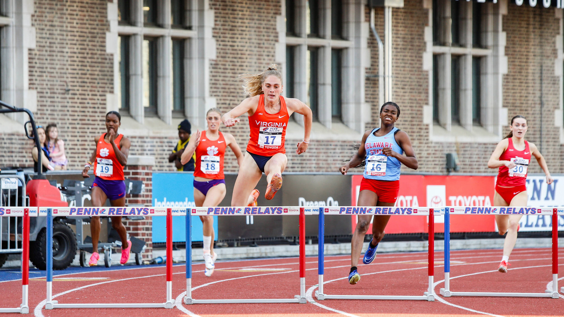 Cavaliers Open Competition at Penn Relays and Drake Relays on Thursday ...