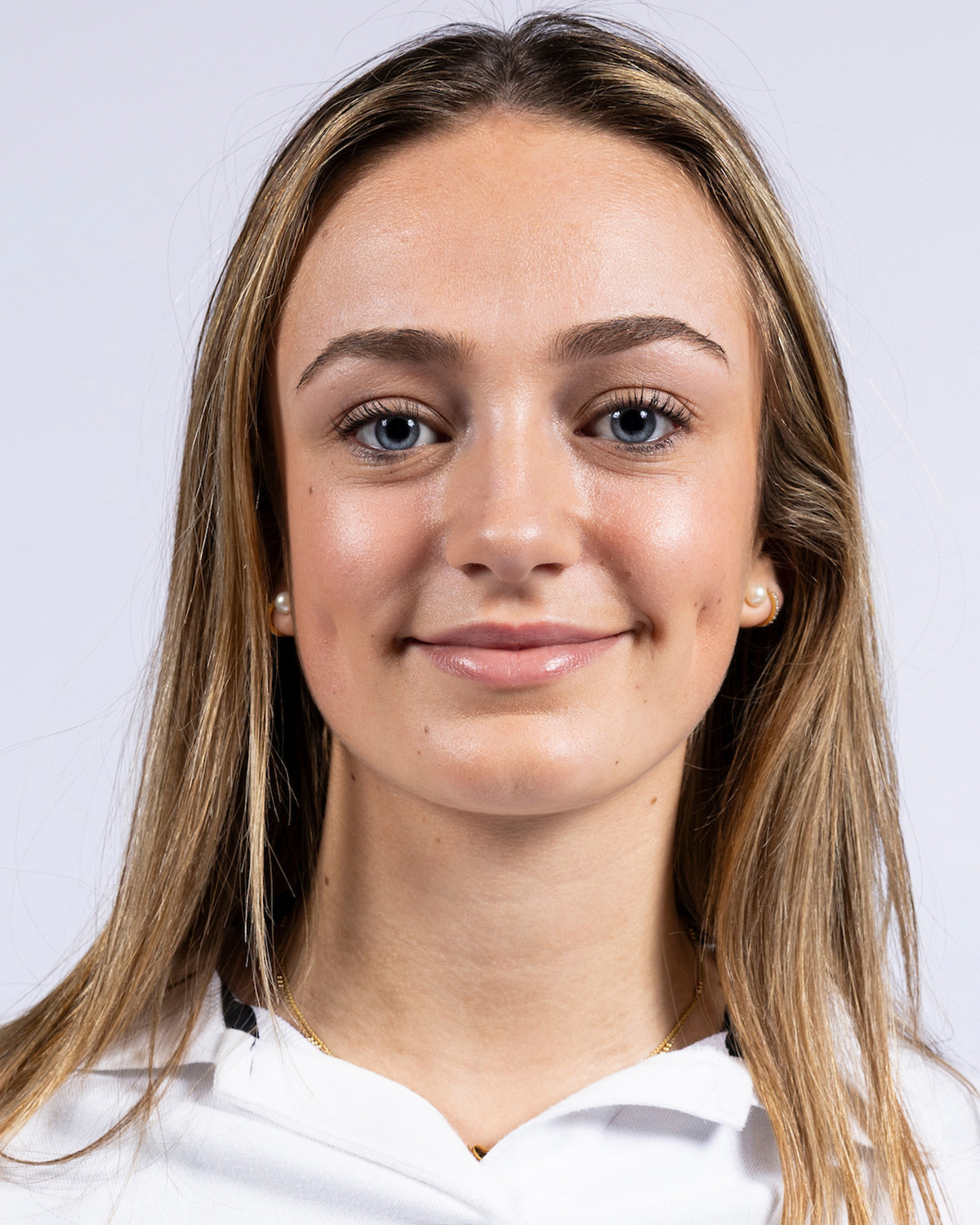 Isabelle Lacy - Women's Tennis 2025-26 - Virginia Cavaliers Official ...